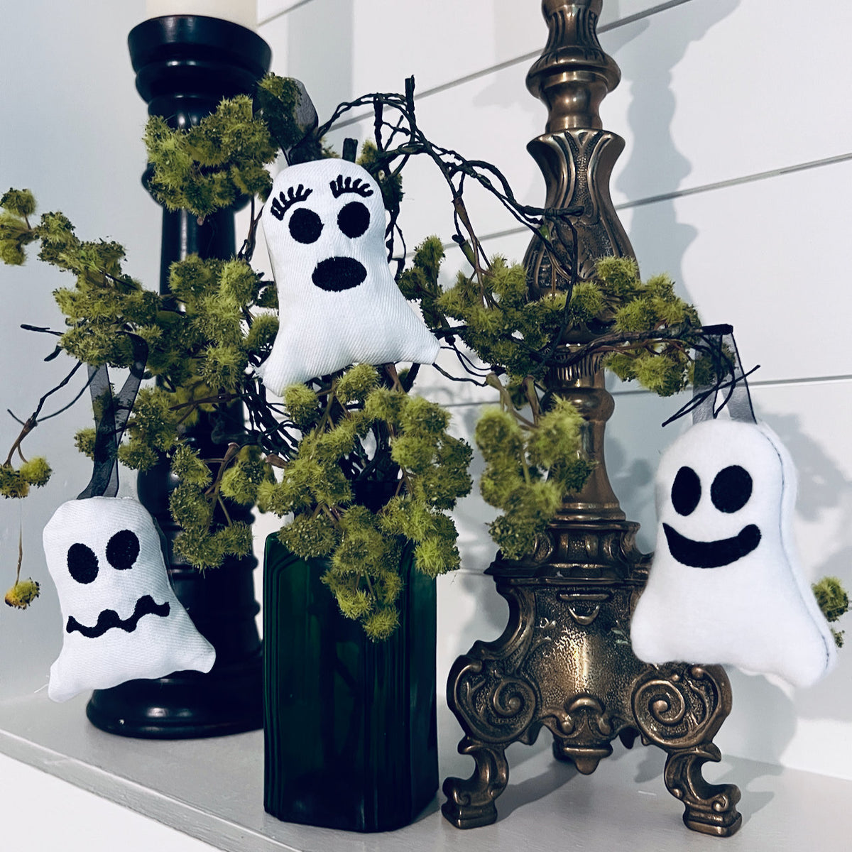 Halloween Plush Ghost Machine Embroidery Design| sproutembroiderydesigns